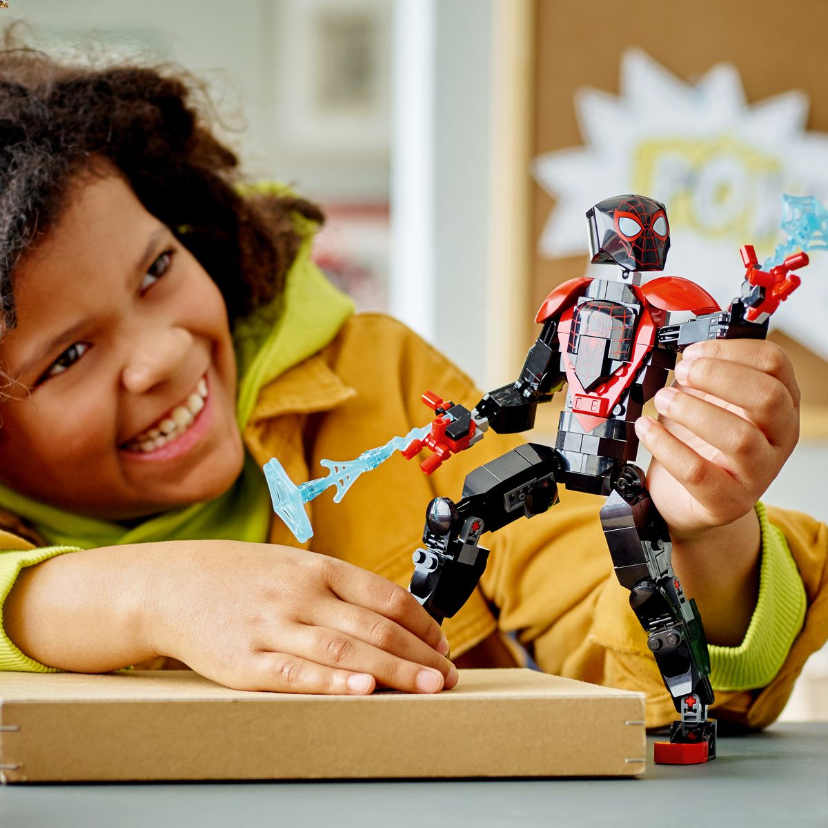 LEGO® Marvel 76225 La Figurine de Miles Morales